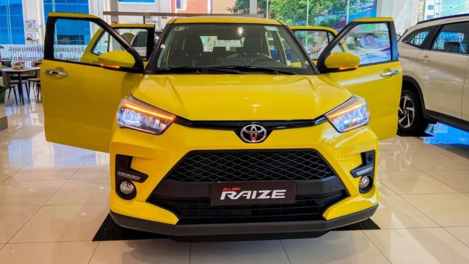 Toyota Raize 2025: The Smart Premium Compact SUV for Modern Drivers and ...